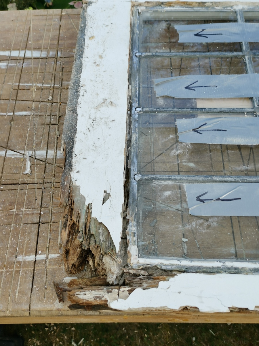 Leaded Windows repairs – Wooden Window Repair
